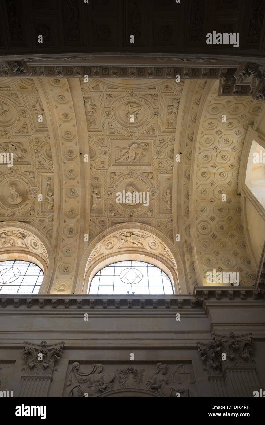 Barrel vaulted ceiling hi-res stock photography and images - Alamy