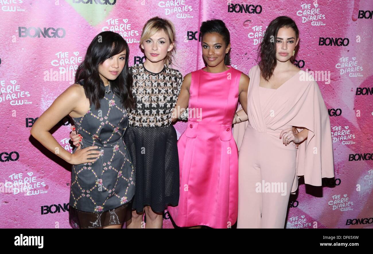 Annasophia robb and ellen wong hi-res stock photography and images - Alamy