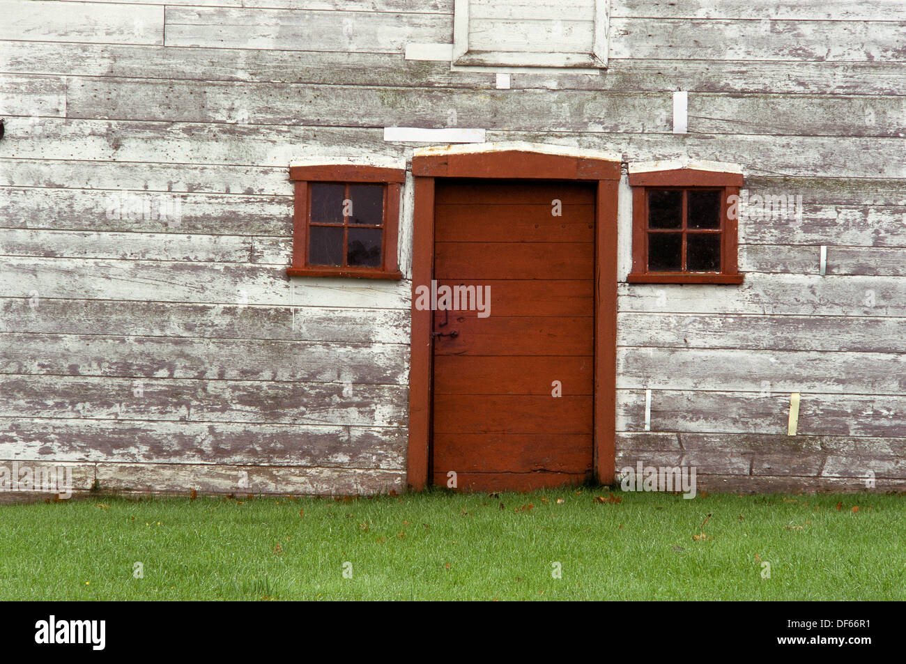 Old paned window hi-res stock photography and images - Alamy