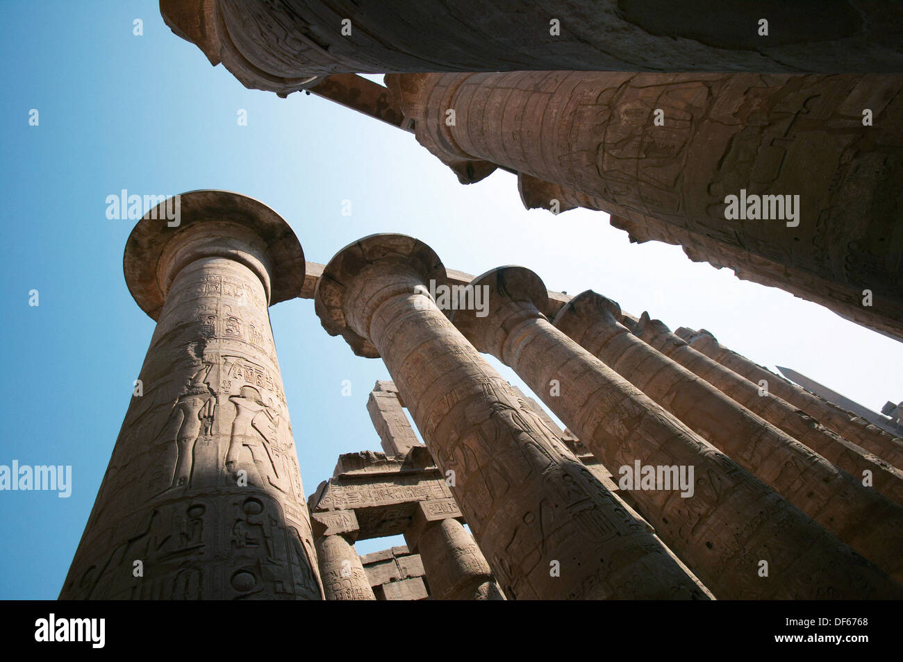 Supporting roof hi-res stock photography and images - Alamy