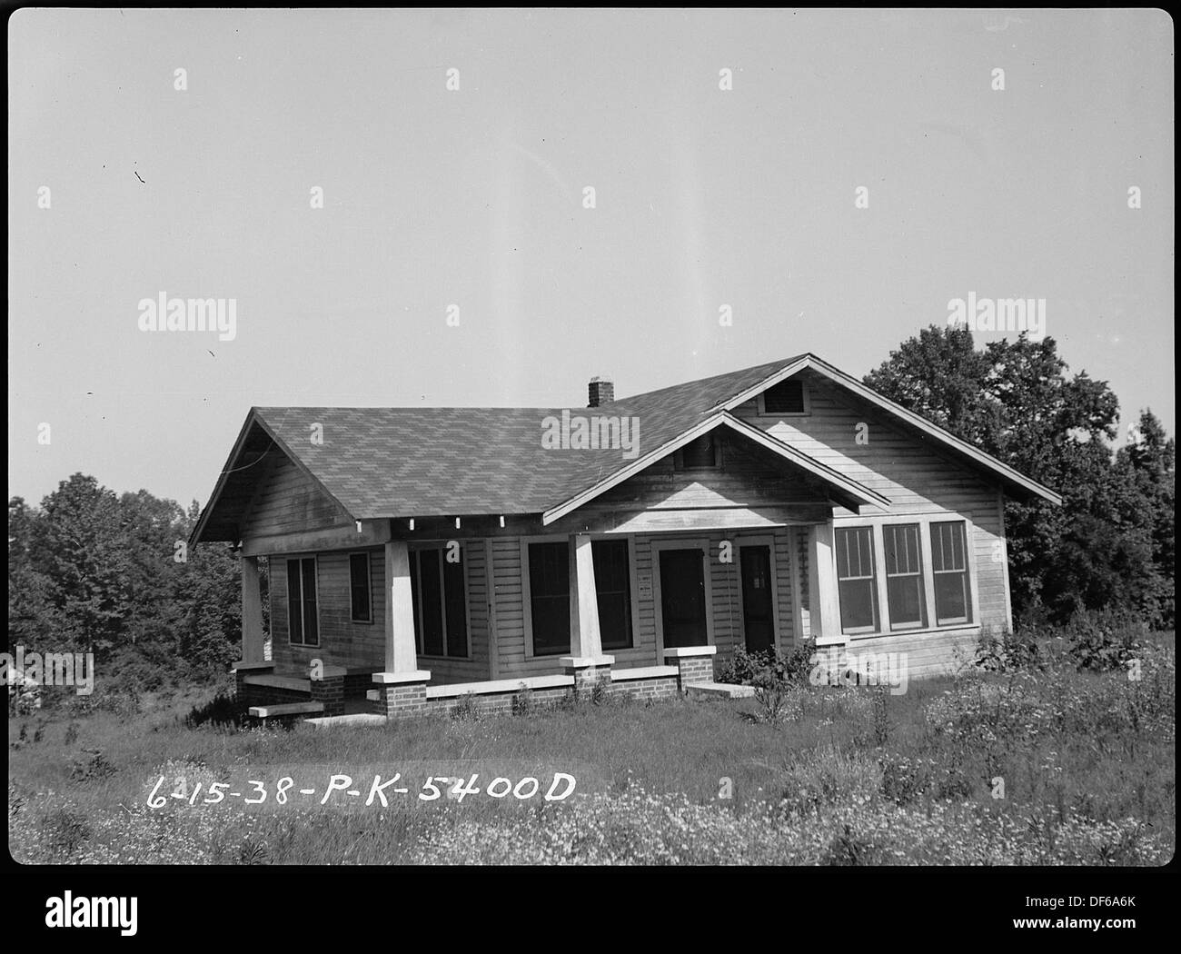 Vintage mack hi-res stock photography and images - Alamy