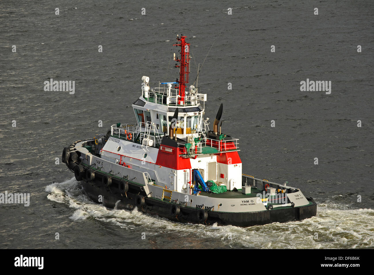 Small tug boat hi-res stock photography and images - Alamy