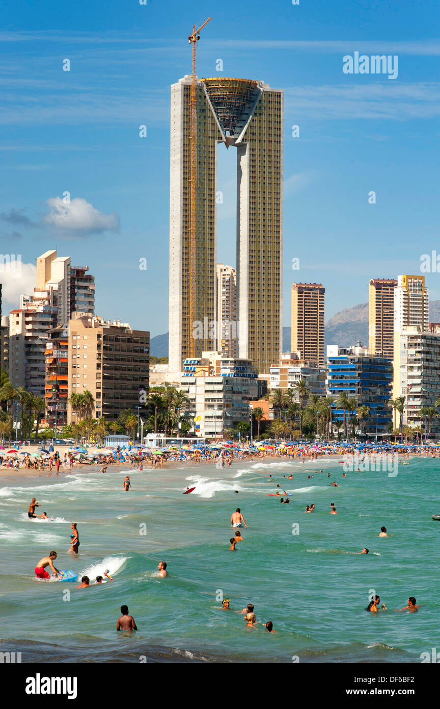 InTempo luxury skyscraper and other high-rises in Benidorm, Alicante ...