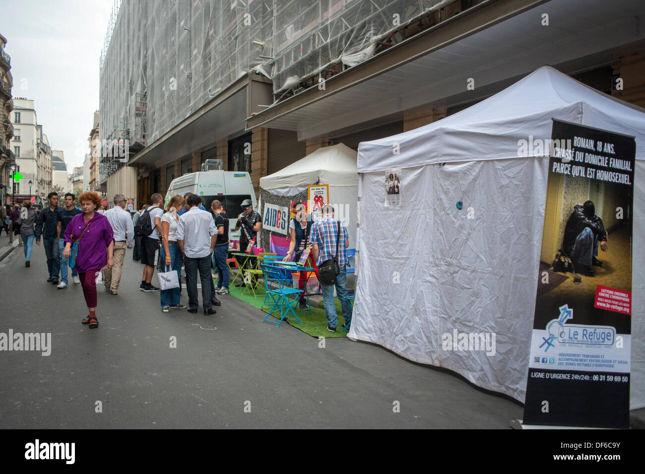 Paris, France, Crowd People, HIV Rapid Test Week, "Flash Test ...