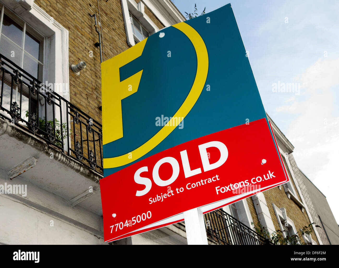 Foxtons to be sold hi-res stock photography and images - Alamy