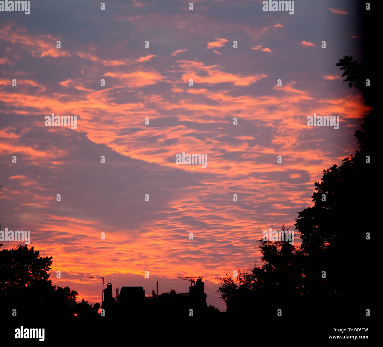Late september weather hi-res stock photography and images - Alamy