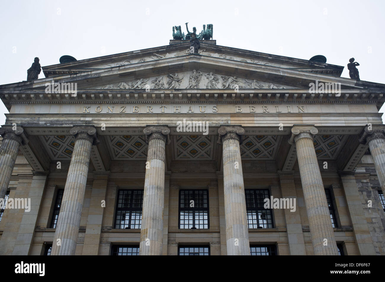 Berlin concert hall hi-res stock photography and images - Alamy