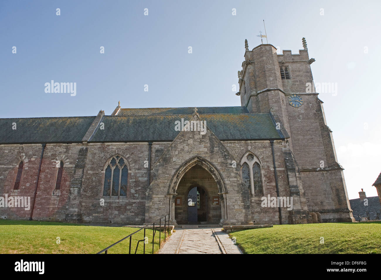 Altar rails hi-res stock photography and images - Alamy
