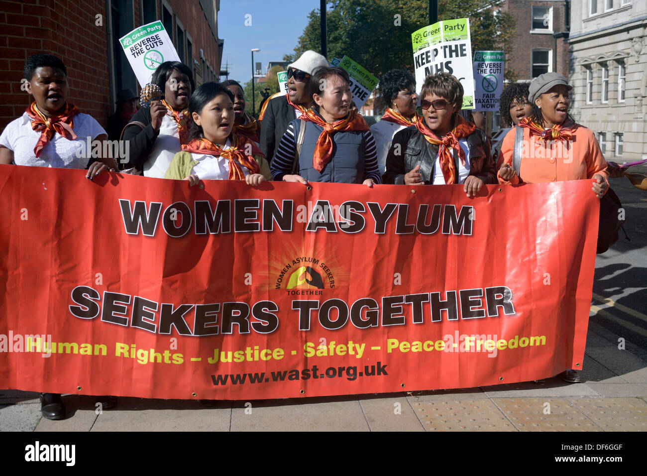 Asylim sekers hi-res stock photography and images - Alamy