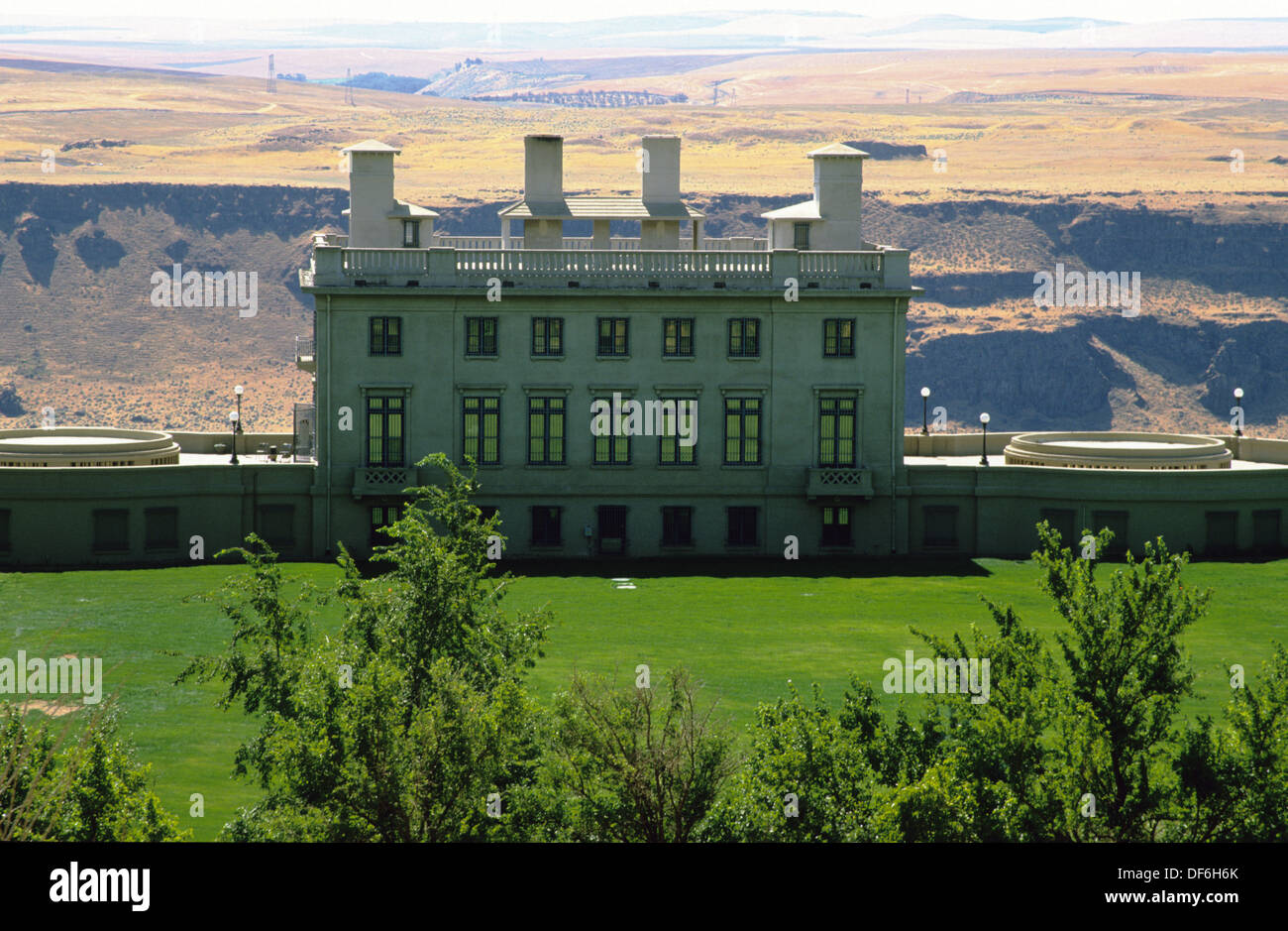 Maryhill museum collection hi-res stock photography and images - Alamy