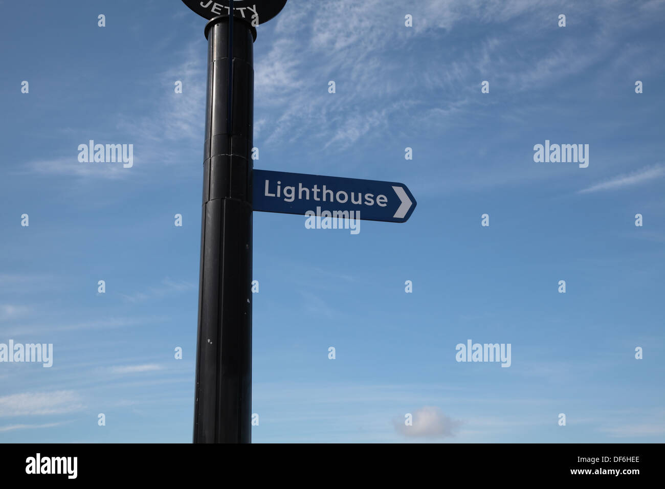 Lighthouse jetty hi-res stock photography and images - Alamy