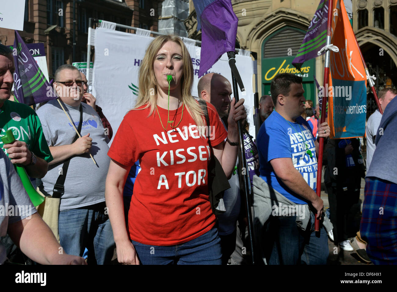 Protesters kiss hi-res stock photography and images - Alamy