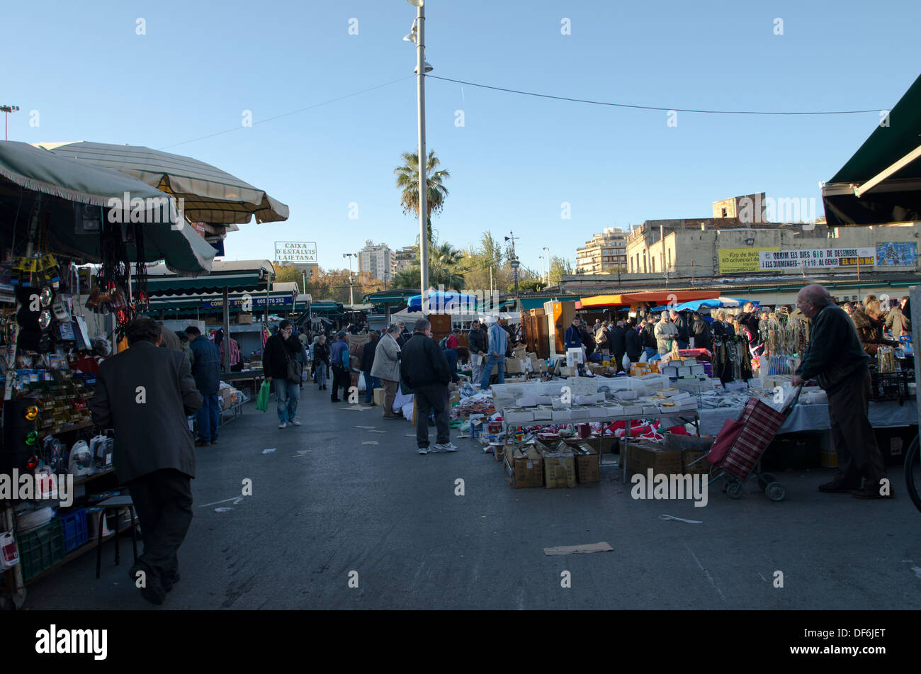 Encants market hi-res stock photography and images - Alamy