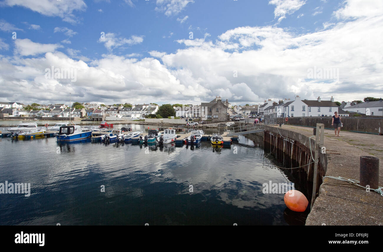 The round church bowmore hi-res stock photography and images - Alamy