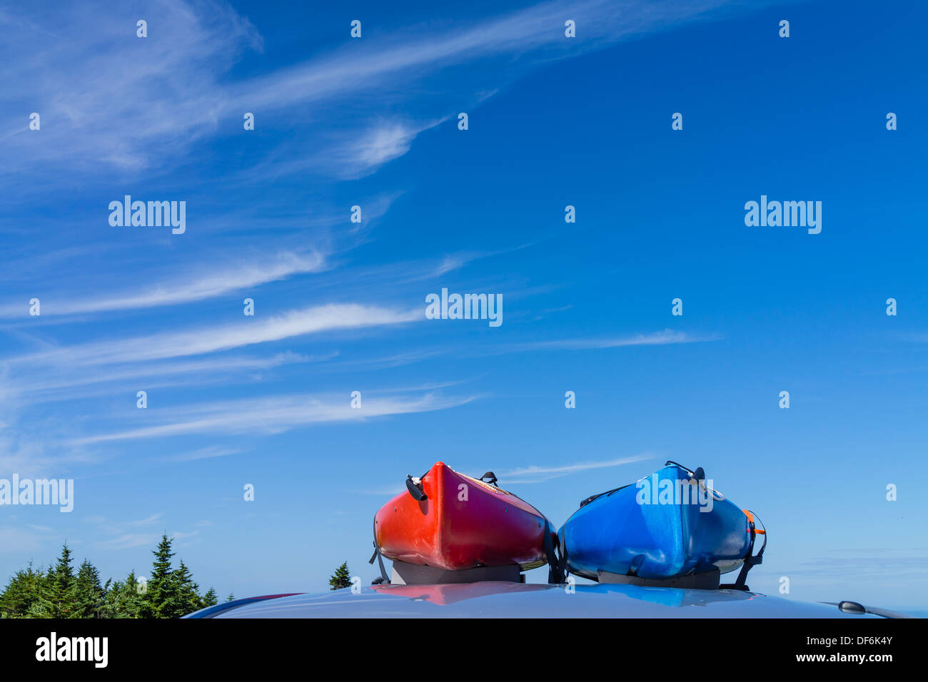 Car roof racks hi-res stock photography and images - Alamy