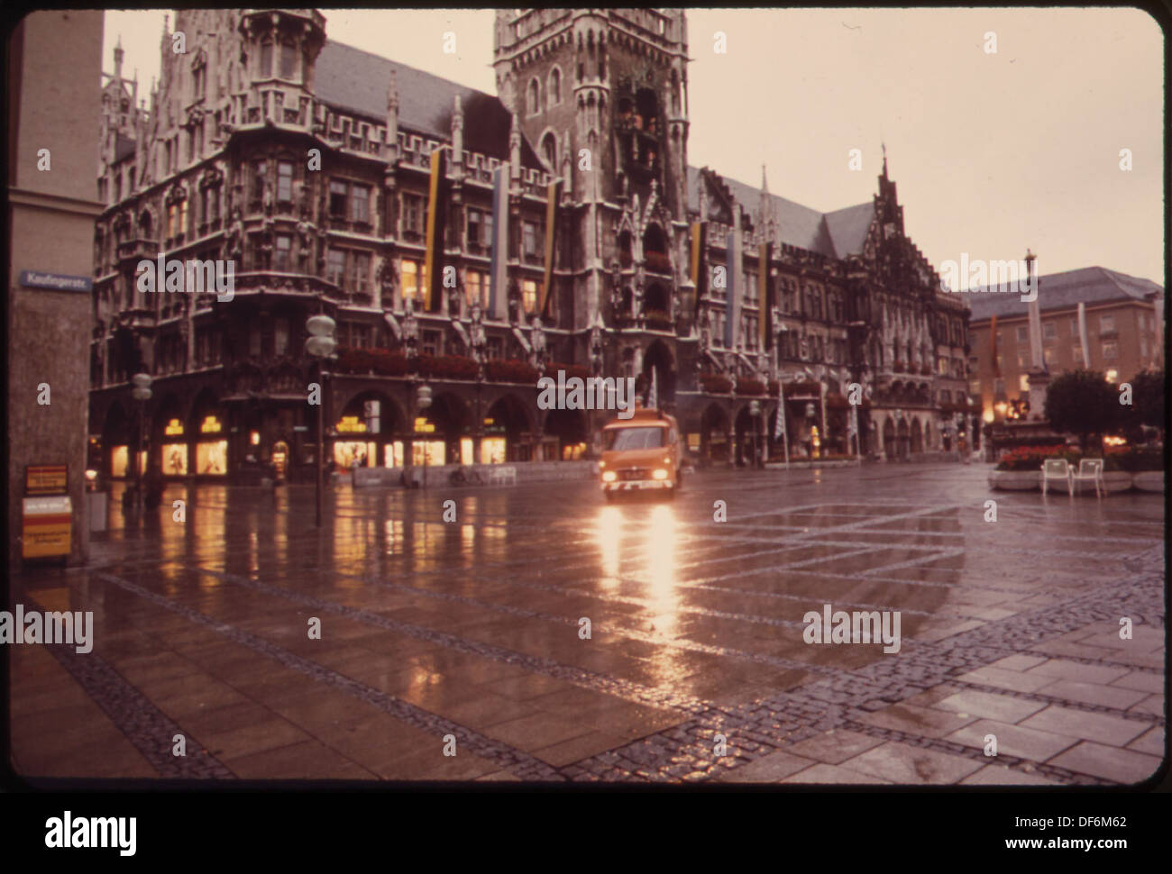 MUNICH'S LARGE AND BEAUTIFUL FUSSGANGERZONE (PEDESTRIAN ZONE) HAS ...