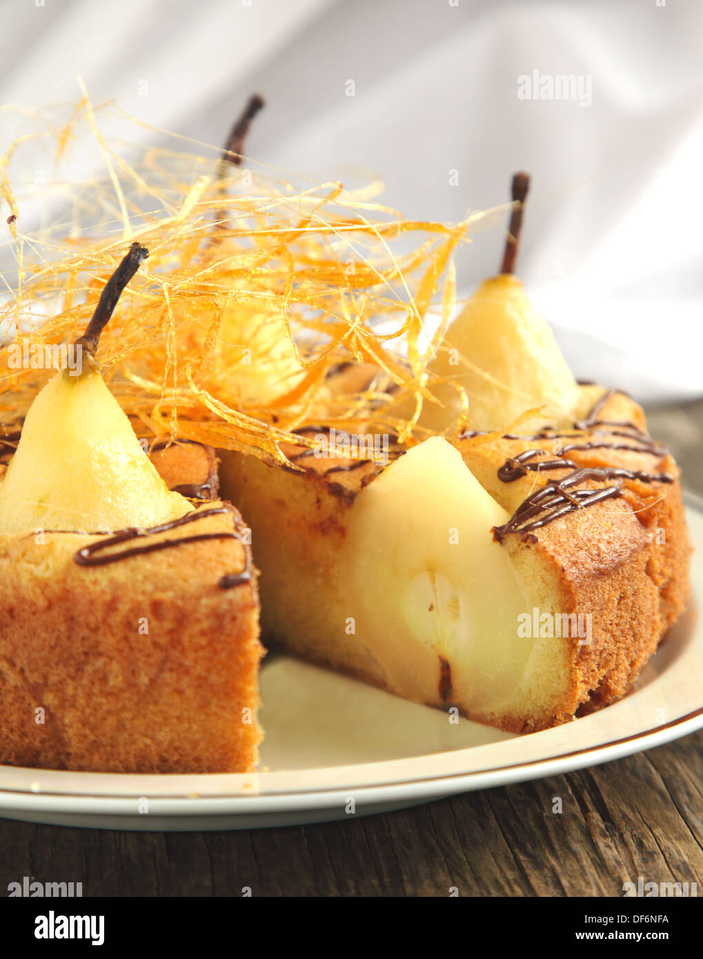 Spun sugar hi-res stock photography and images - Alamy