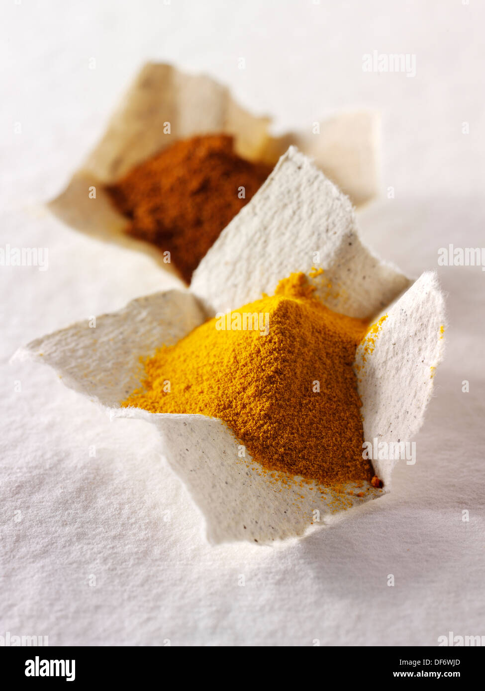 Ground chilli powder spice & ground turmeric composed arrangement Stock ...