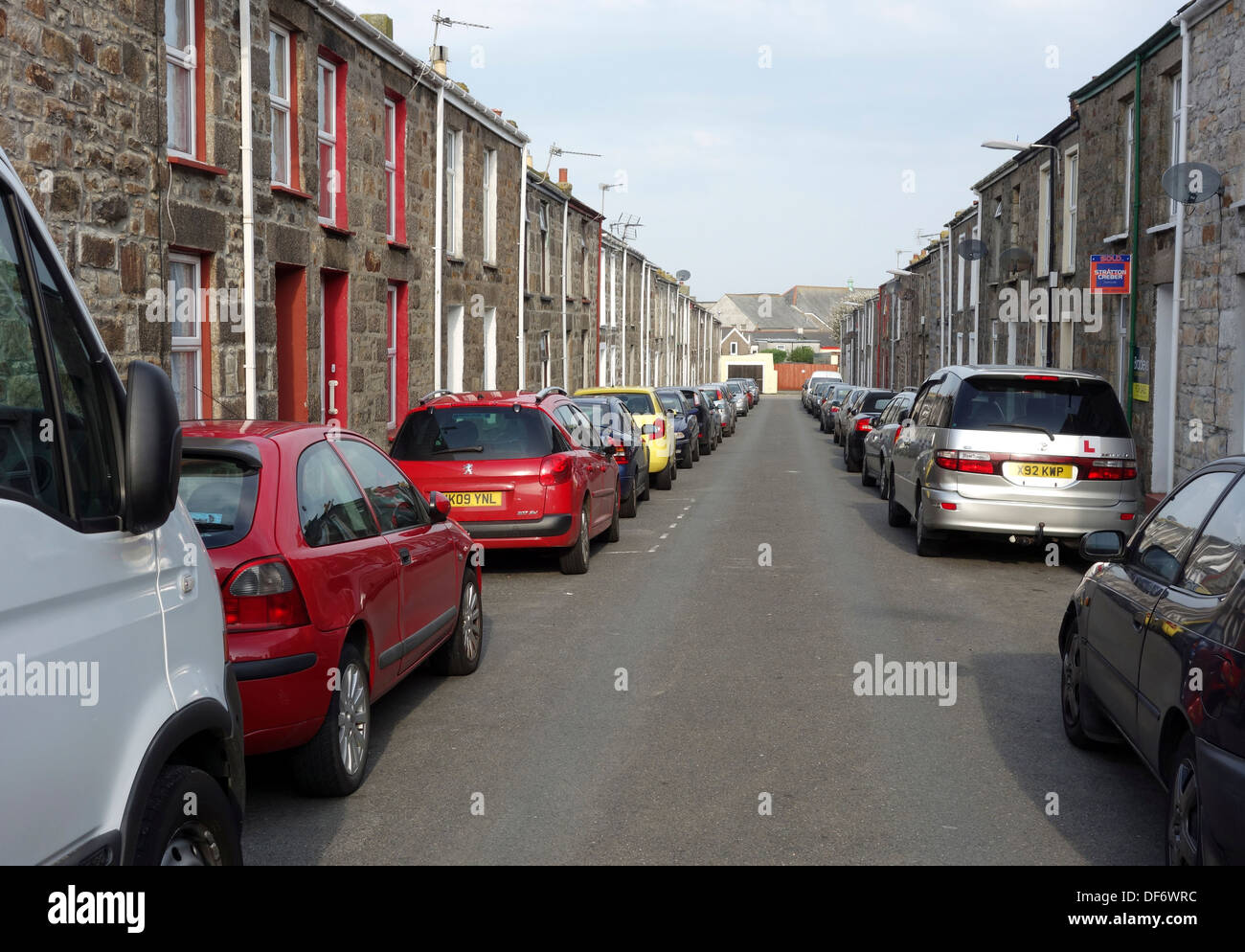 Double parking hi-res stock photography and images - Alamy