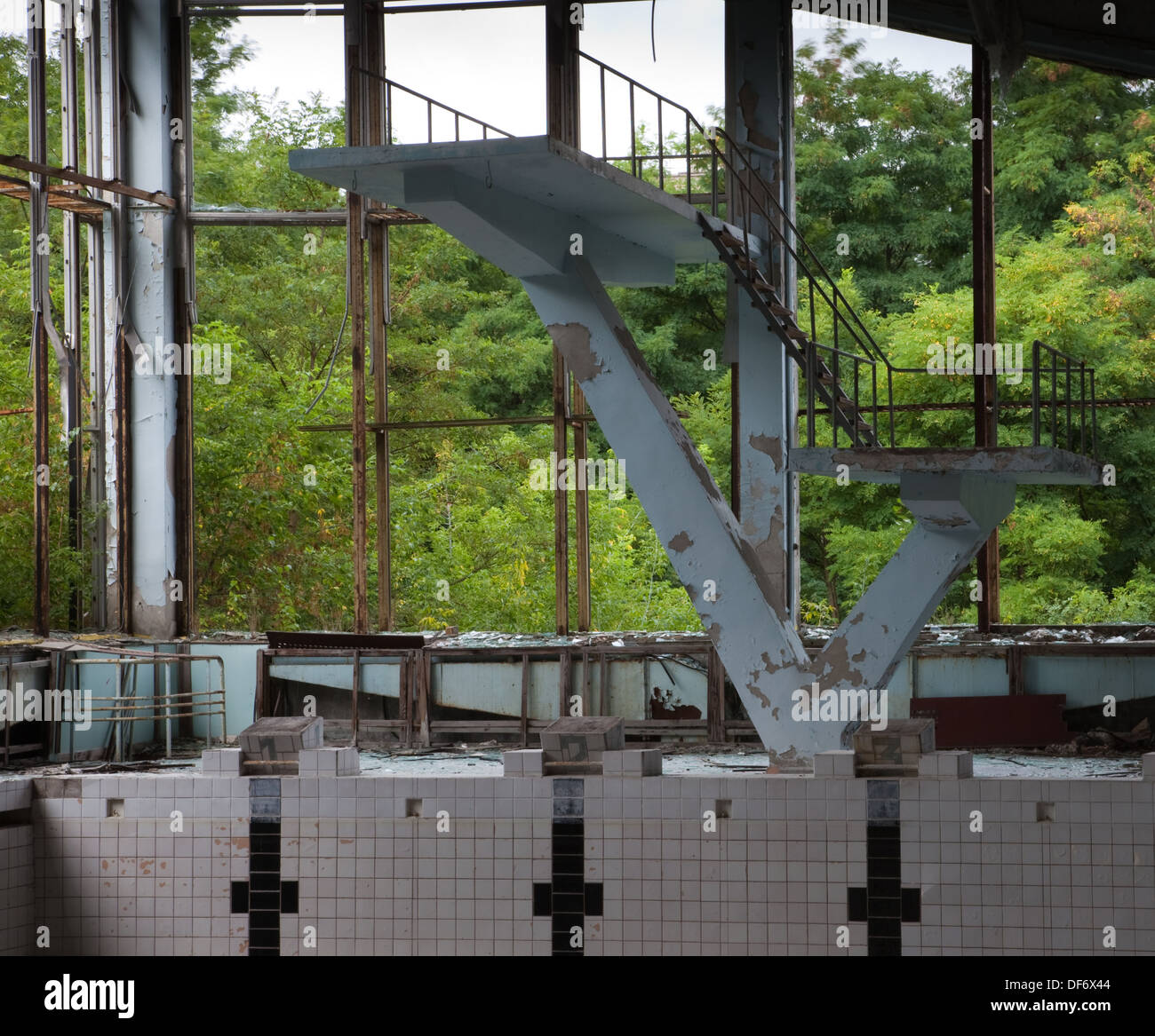 Chernobyl pool hi-res stock photography and images - Alamy