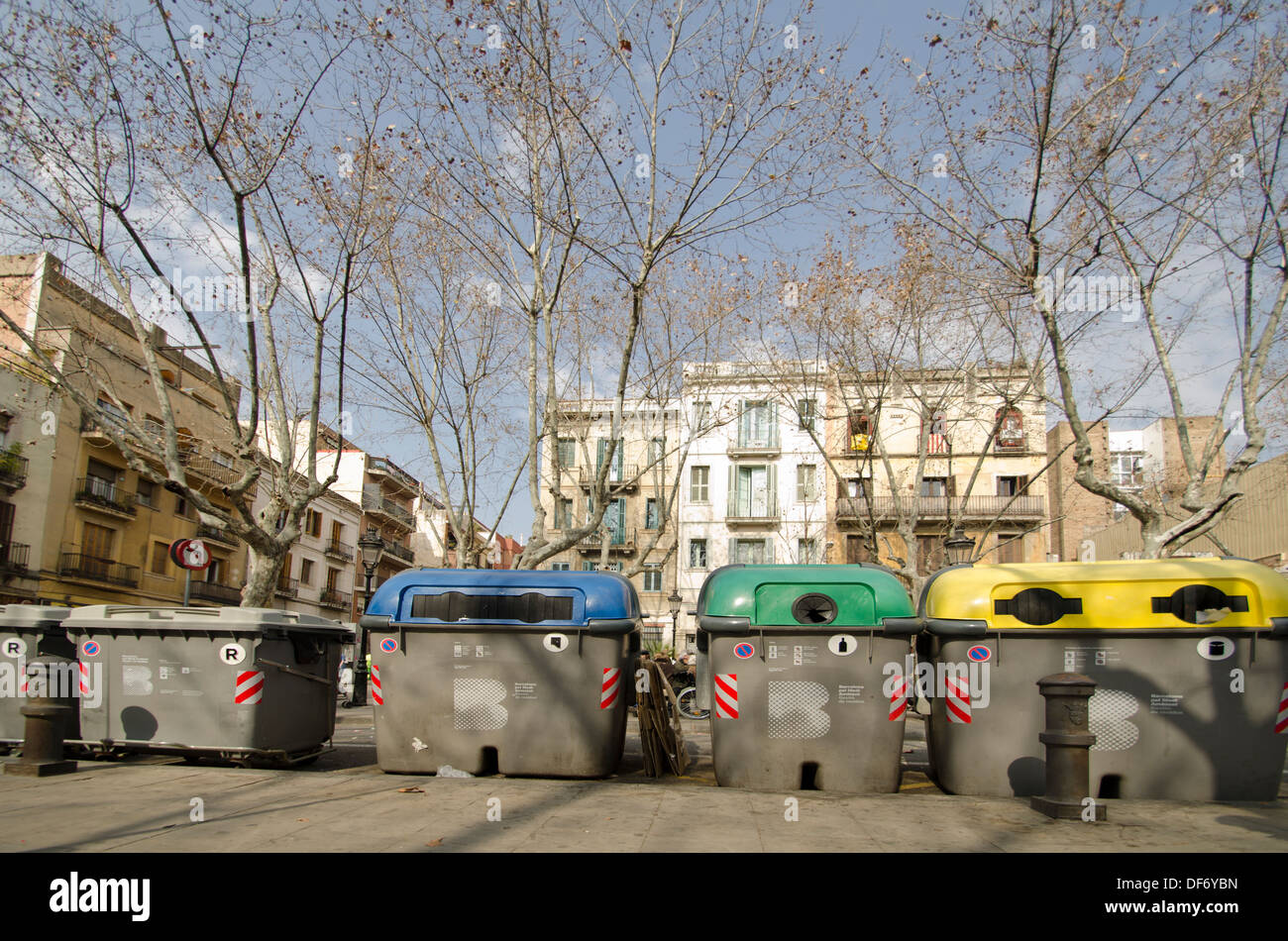 Europe, Spain, container, recycling Stock Photo - Alamy