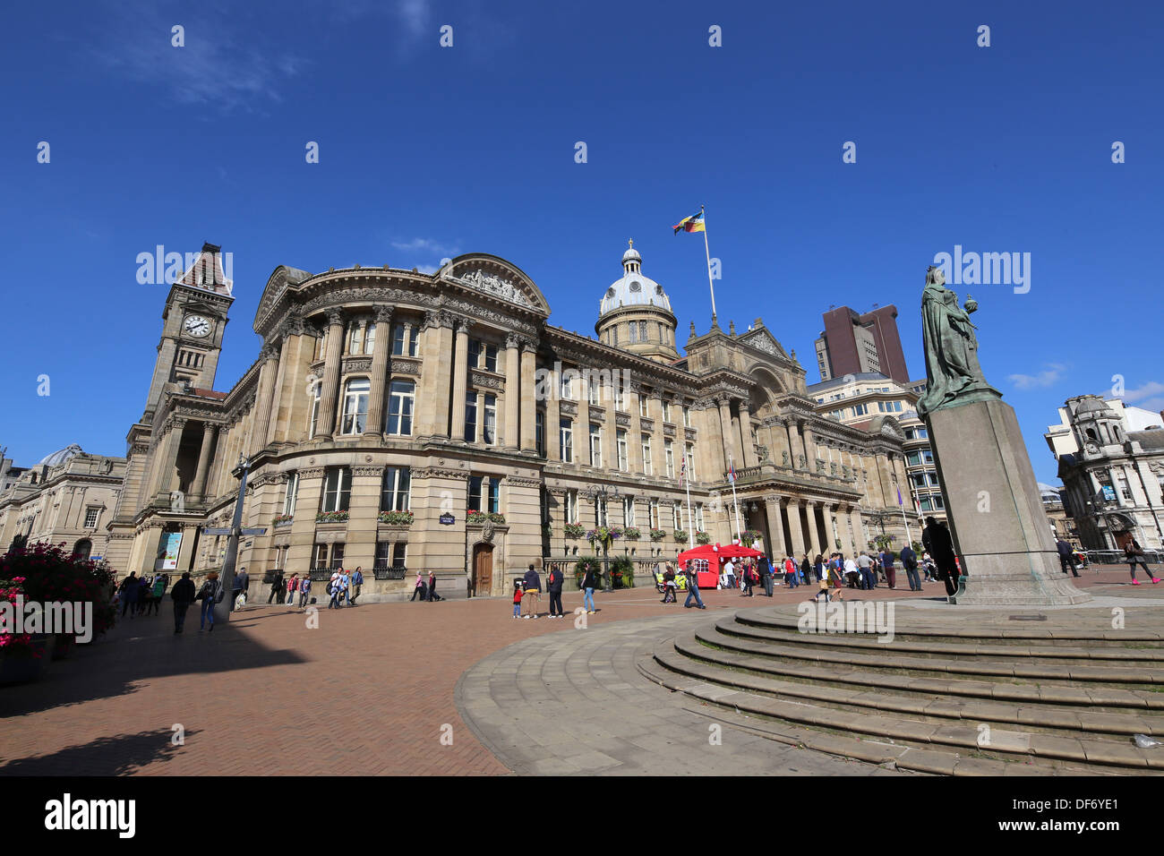 Town hall birmingham hi-res stock photography and images - Alamy