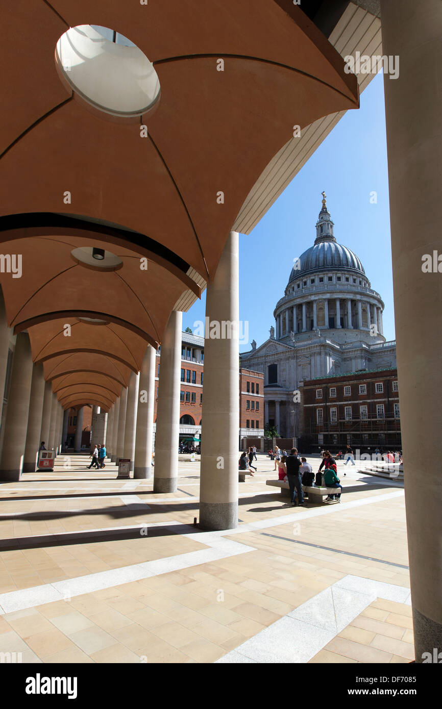 Paternoster square saint paul cathedral hi-res stock photography and ...