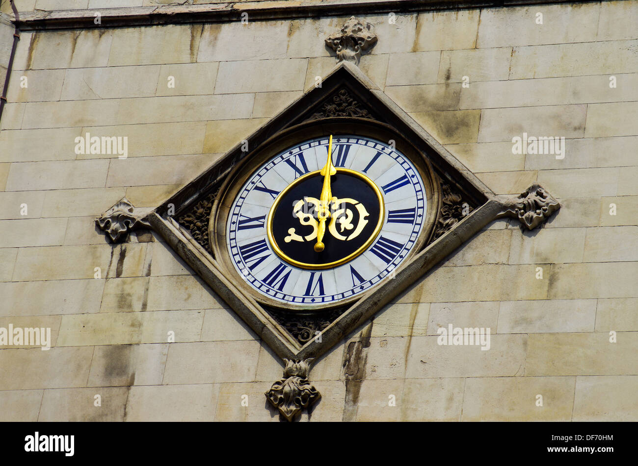 Noon clock High Resolution Stock Photography and Images - Alamy