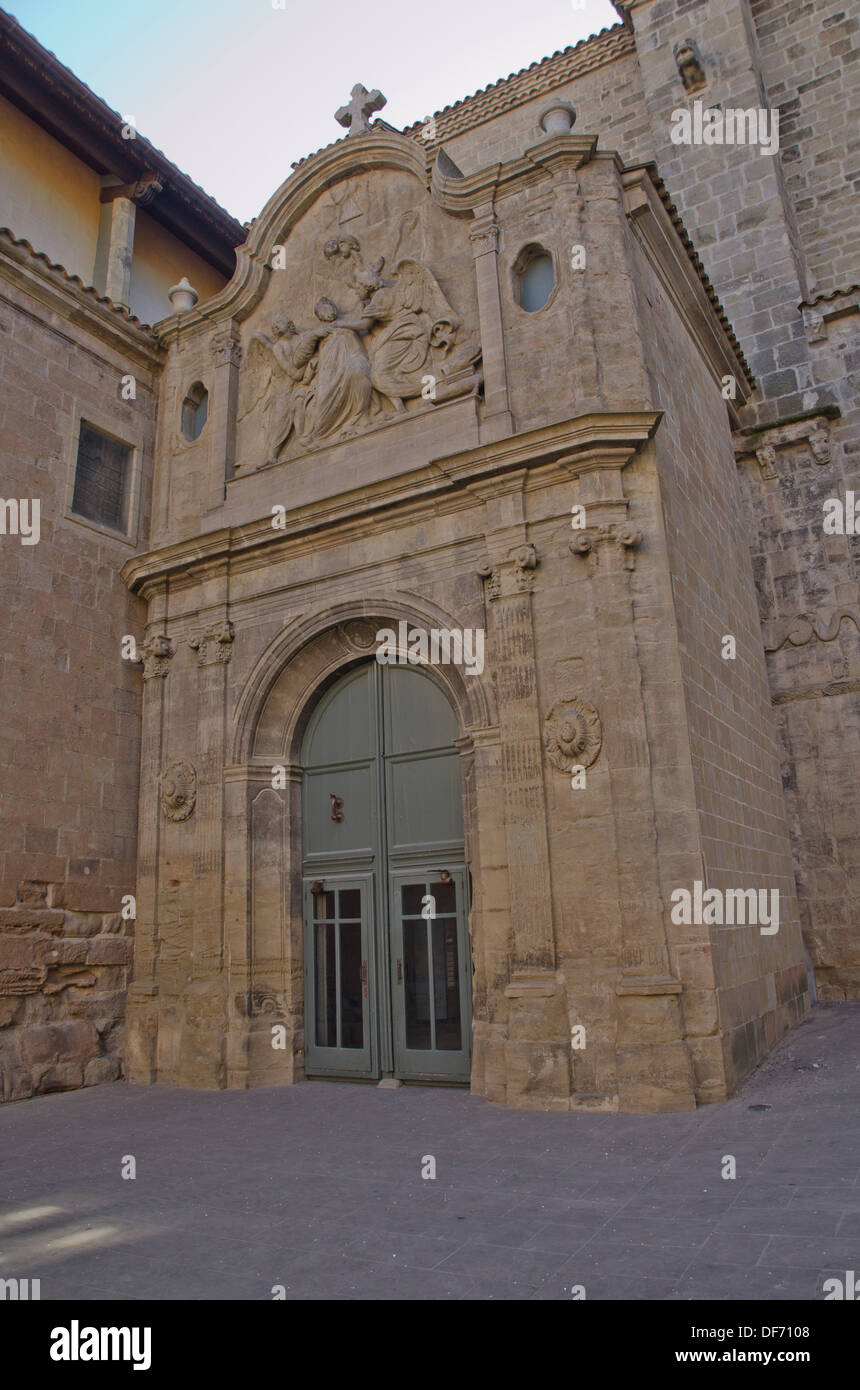 Solsona gothic hi-res stock photography and images - Alamy