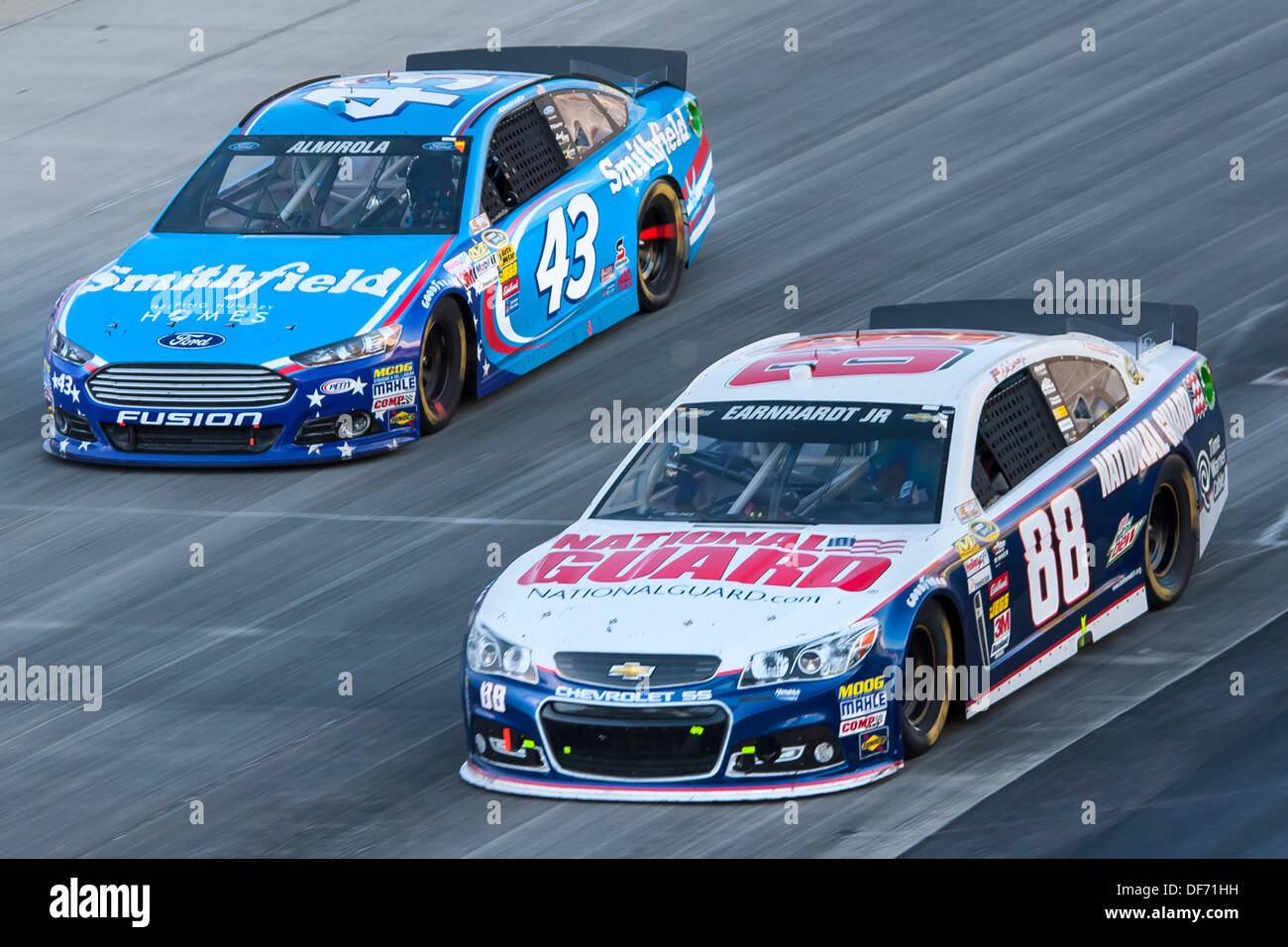Mountain dew race car hi-res stock photography and images - Alamy