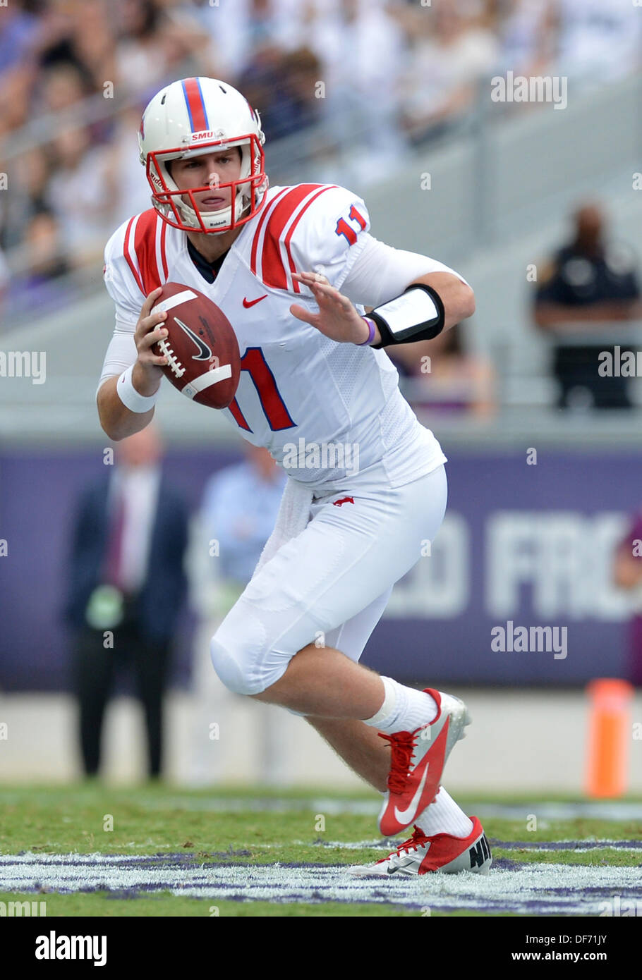 Gilbert carter hi-res stock photography and images - Alamy