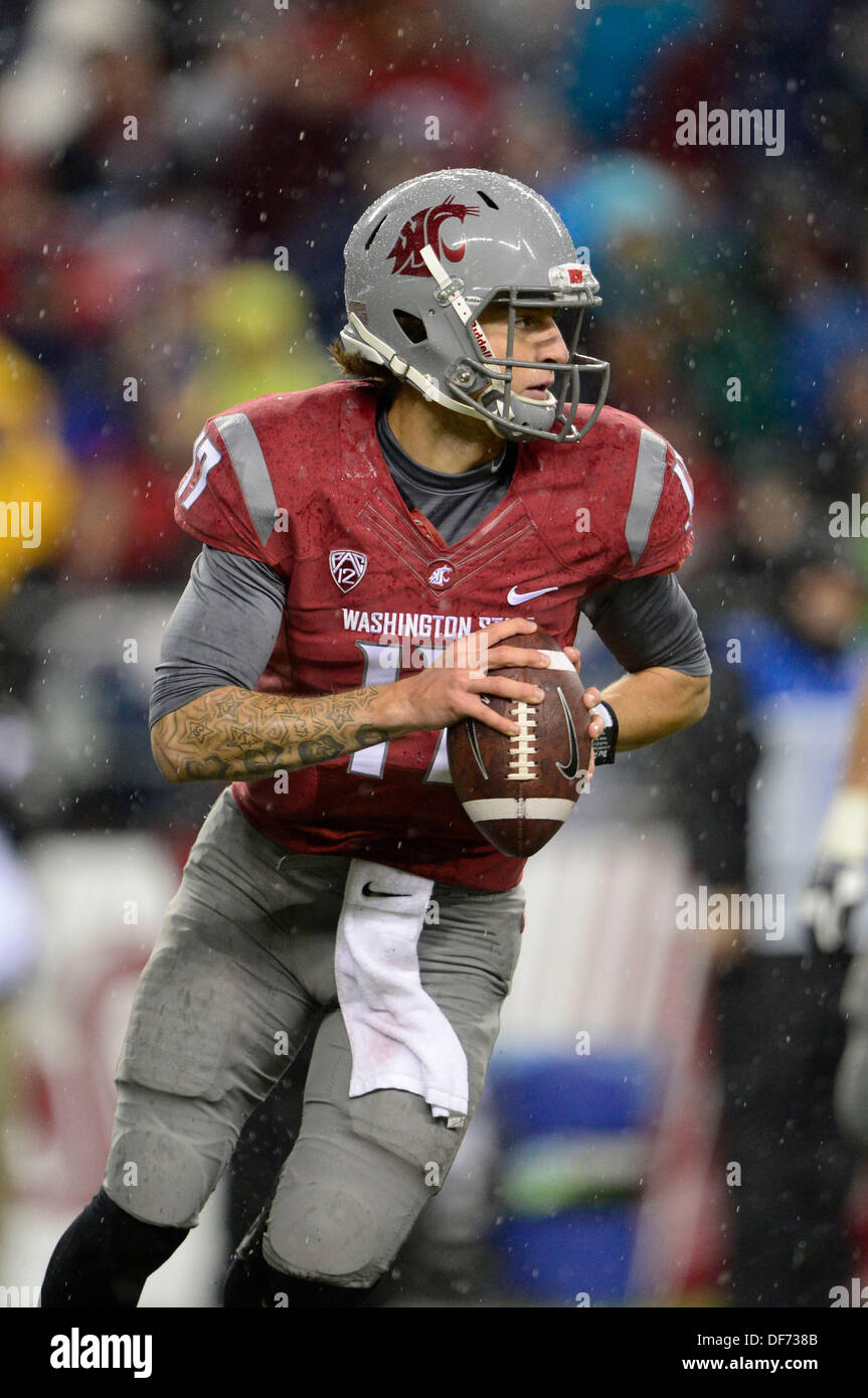 Seattle, WA, USA. 28th Sep, 2013. Washington State Cougars quarterback ...