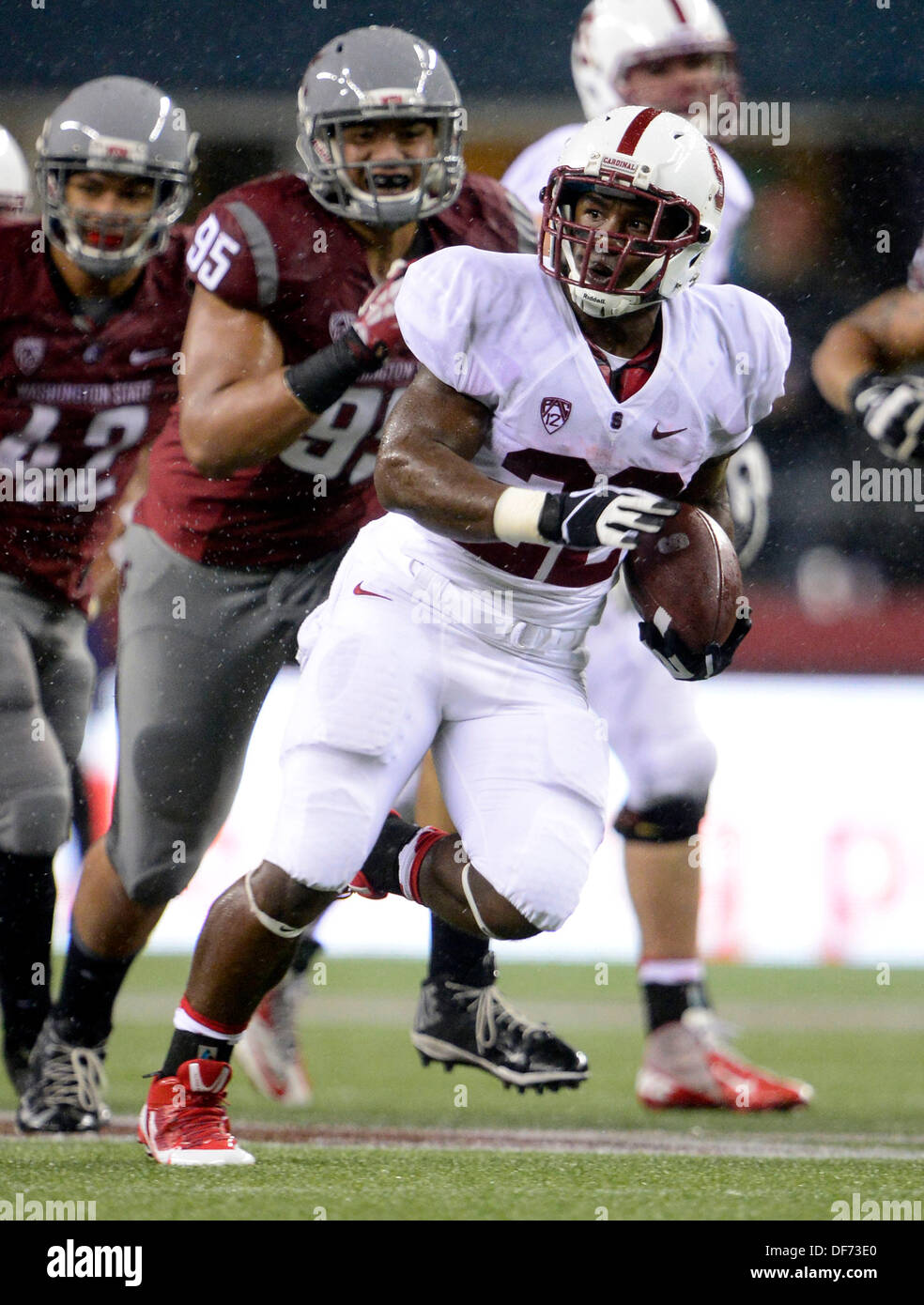 Seattle, WA, USA. 28th Sep, 2013. Stanford Cardinal running back ...