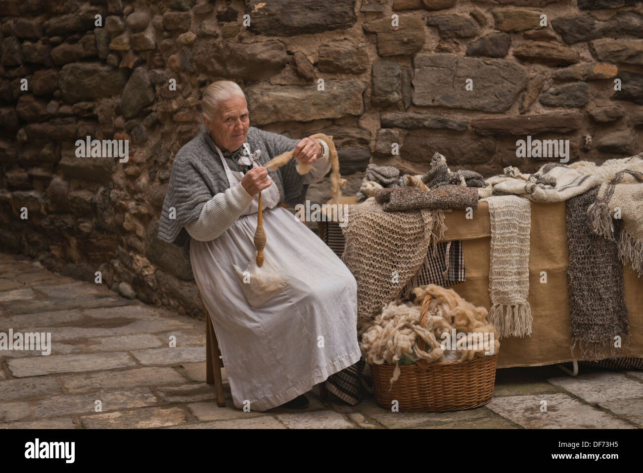 Spain, Artisans, Medieval, Textile, and wood tools Stock Photo - Alamy