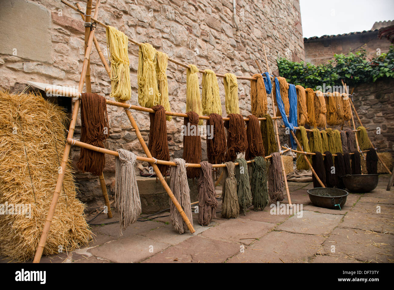 Medieval dye hi-res stock photography and images - Alamy