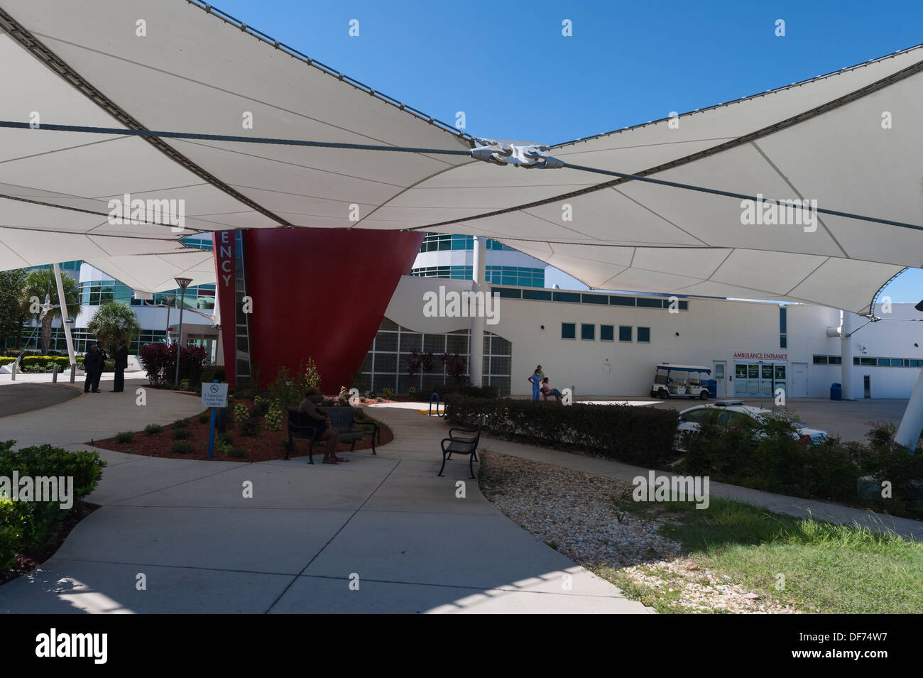 Entrance to the Florida Hospital Waterman Tavares, Florida USA Stock ...