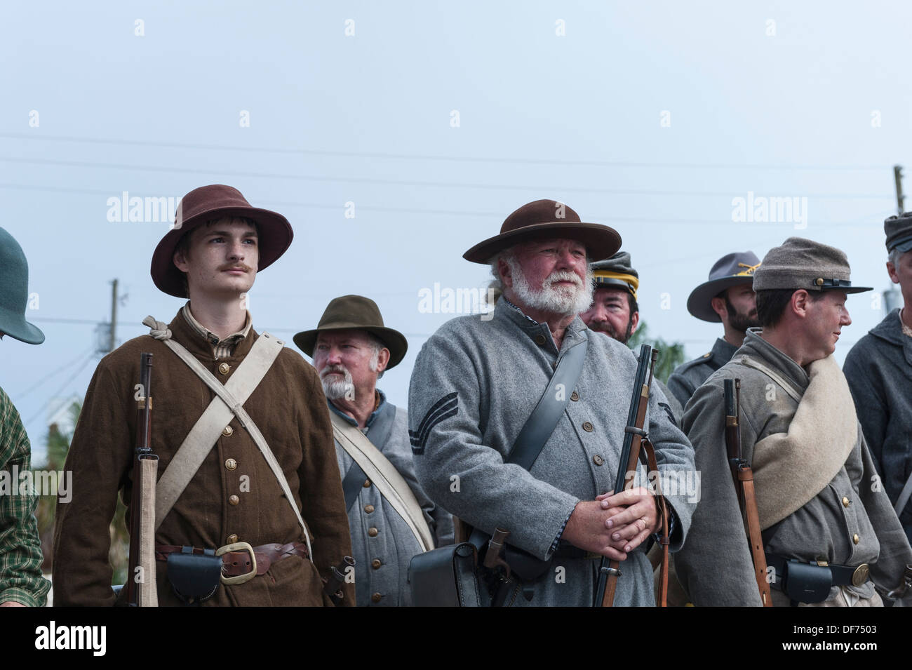 Confederate uniforms hi-res stock photography and images - Alamy