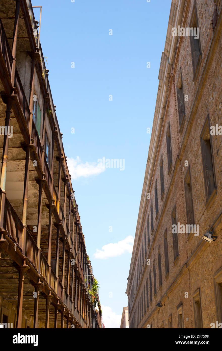 Old building spain hi-res stock photography and images - Alamy