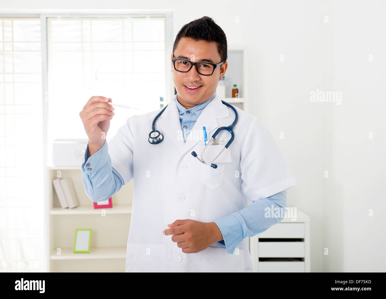 The thermometer in the laboratory hi-res stock photography and images ...