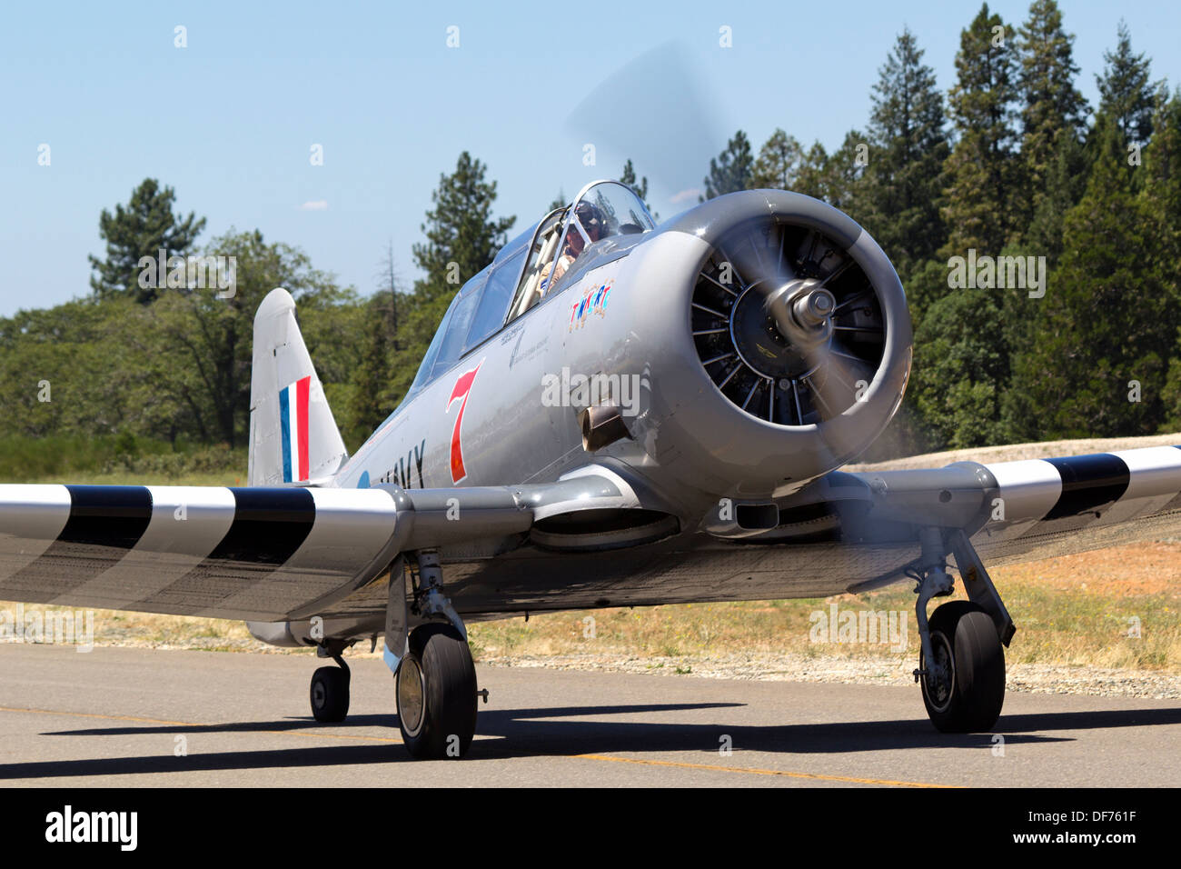 World war ii era trainer hi-res stock photography and images - Alamy