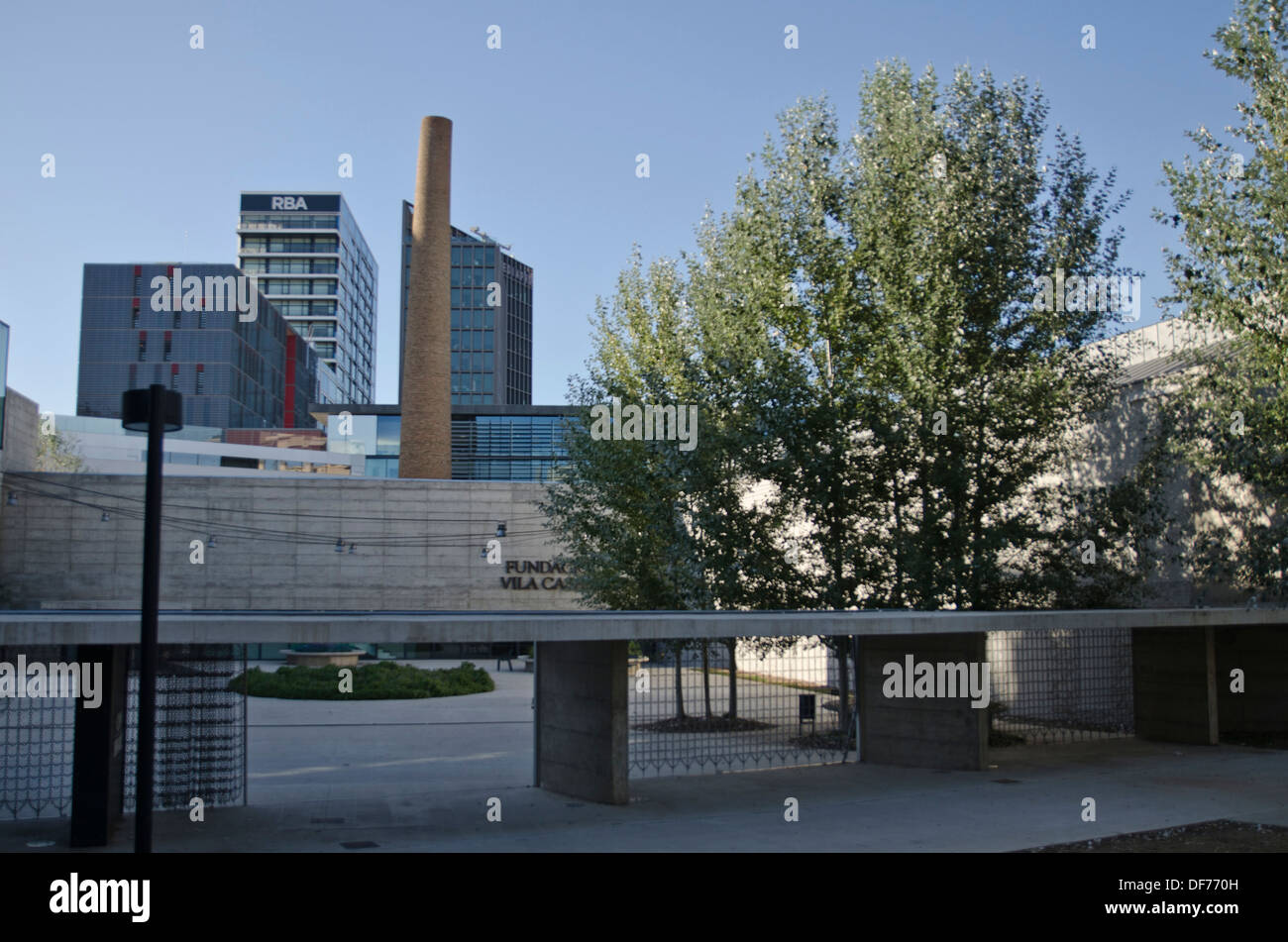 Business buildings hi-res stock photography and images - Alamy