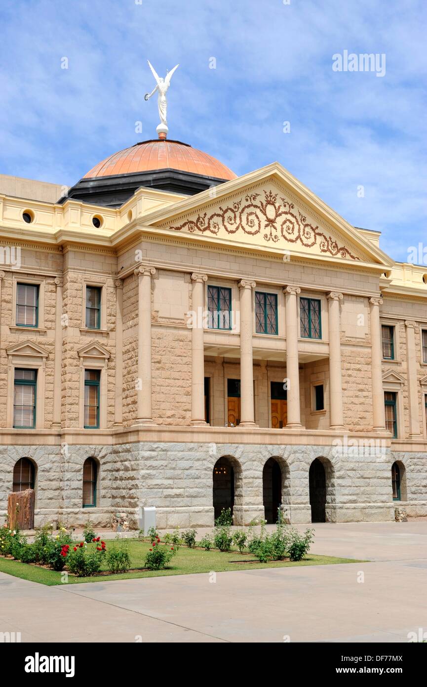 Protect buildings hi-res stock photography and images - Alamy