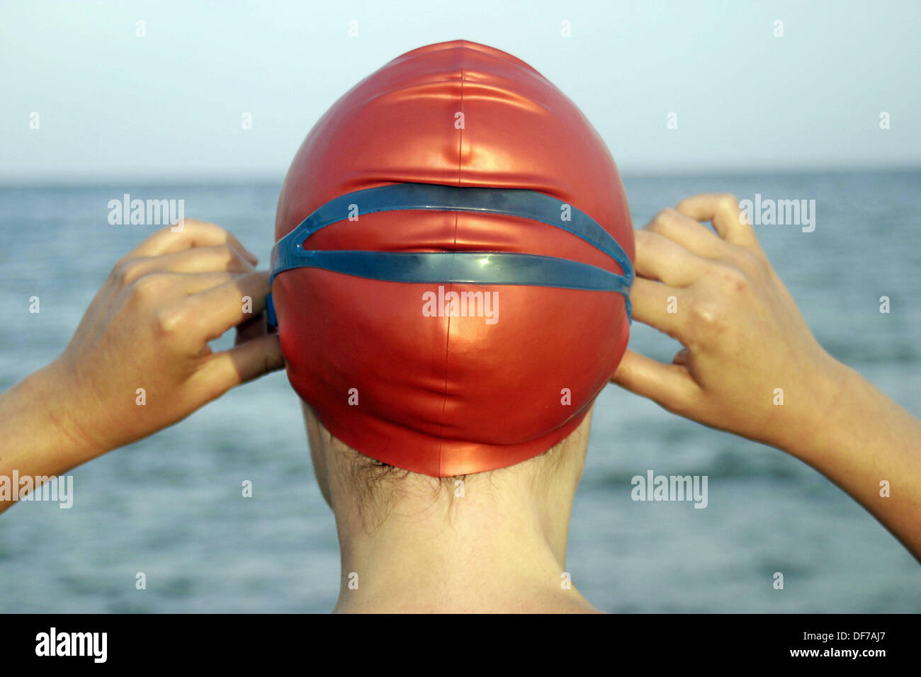 Rear view fit female swimmer hi-res stock photography and images - Alamy