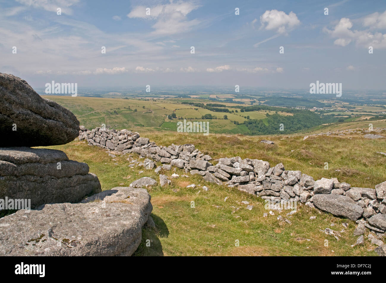 Irishmans Wall on Belstone Common, Dartmoor, looking northeast Stock ...