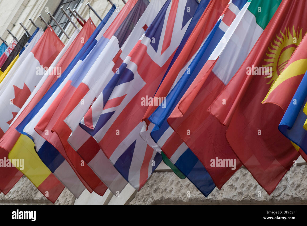 World flags flying hi-res stock photography and images - Alamy