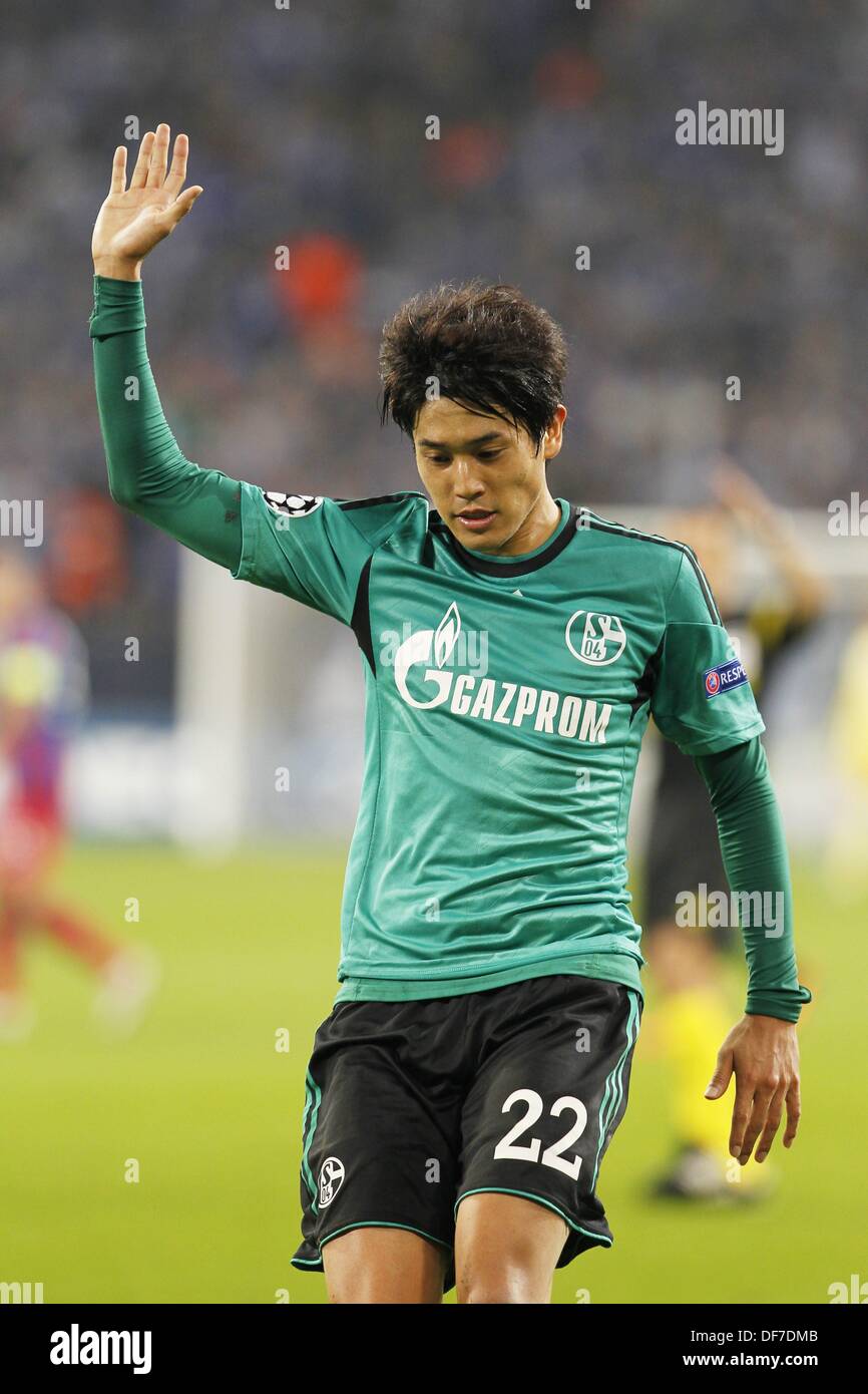 Atsuto Uchida (Schalke), SEPTEMBER 18, 2013 - Football / Soccer : UEFA ...