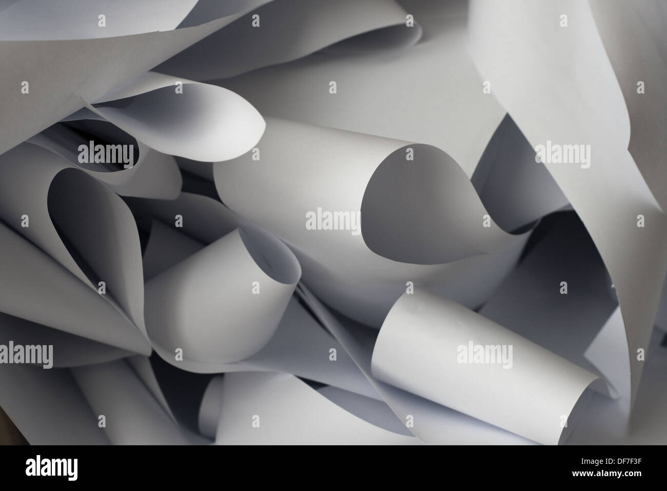 heap of white crumpled paper Stock Photo - Alamy