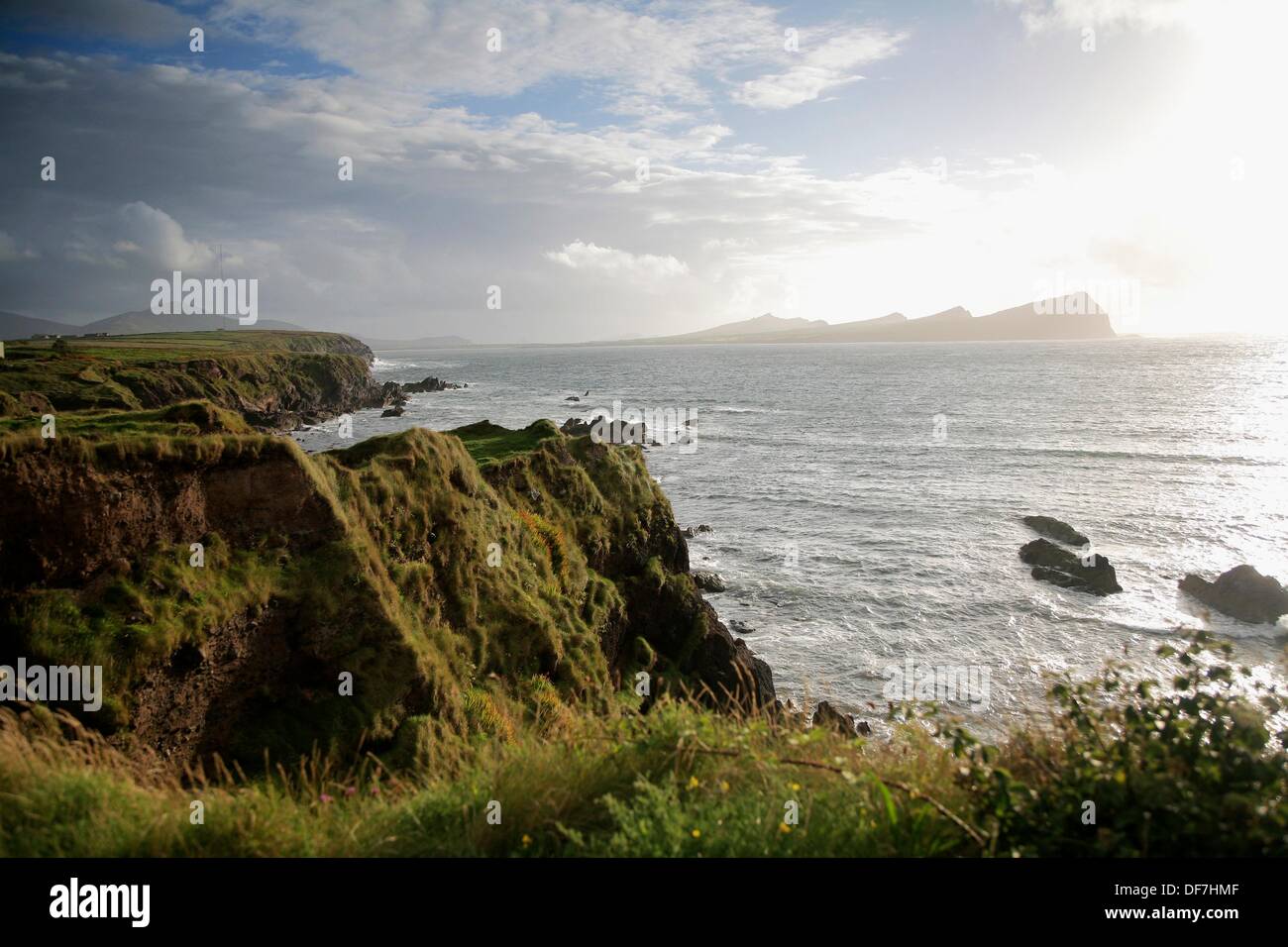 Dingle peninsula ireland hike hi-res stock photography and images - Alamy