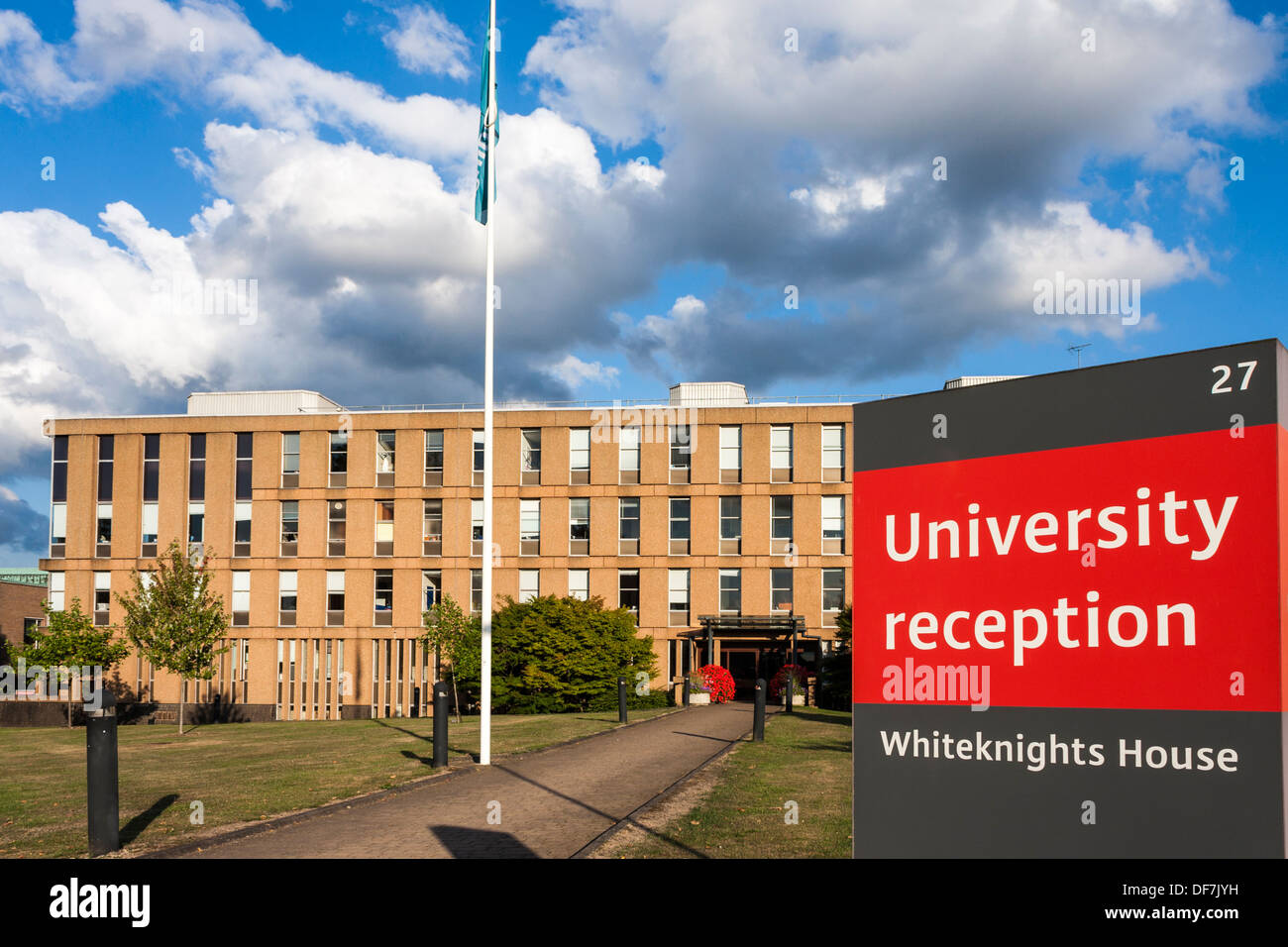 Reception building and sign at the University of Reading Stock Photo ...