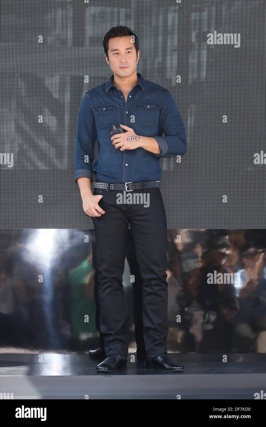 Taipei, China. 28th Sep, 2013. Chinese actor Joseph Chang attends ...
